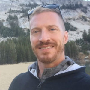 Book review: Less by Andrew Sean Greer – SparklyPrettyBriiiight