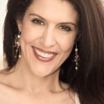 Book review: Murder Most Fancy by Kellie McCourt – SparklyPrettyBriiiight